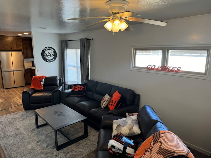 2 King Bed Osu Rental House - Stillwater, OK
