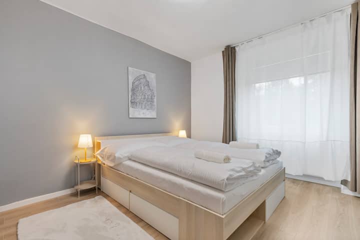 Lam Shades Of Grey W Ac - Bratislava