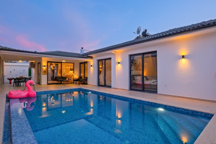 Tek Katlı ÖZel Havuzlu Villa Fethiye - Turkey