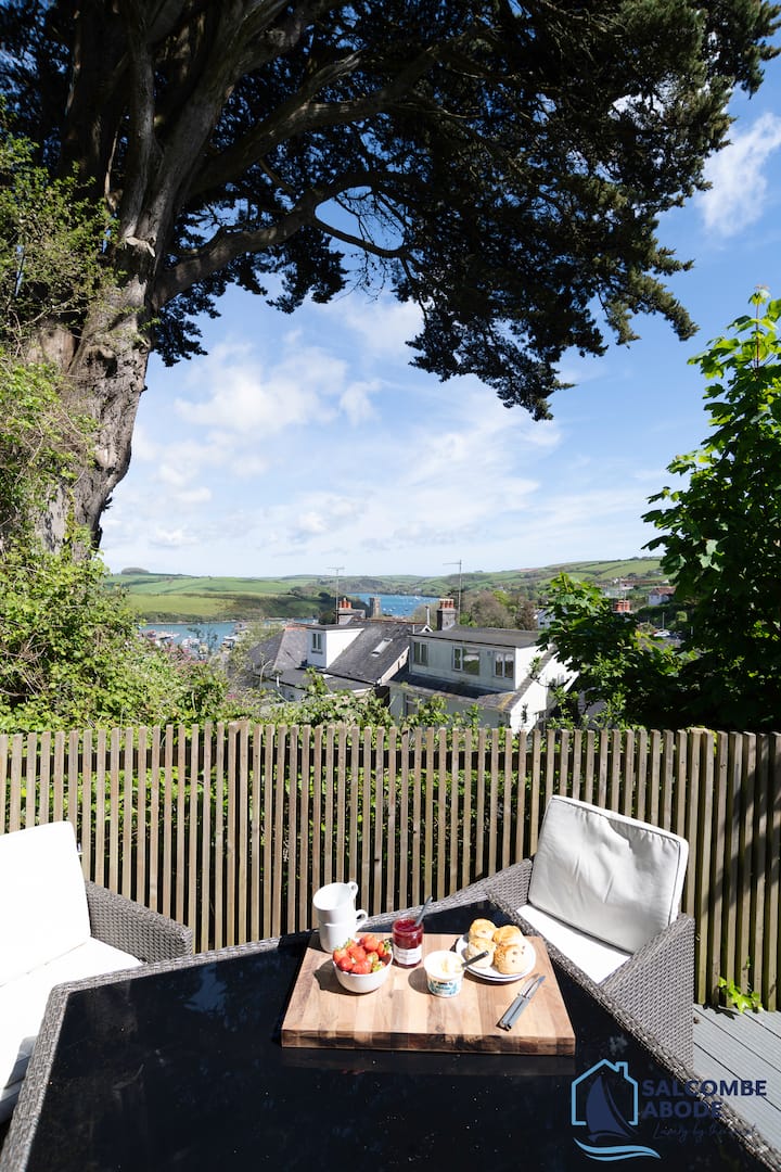 The Hideout-boutique Cabin, Estuary View & Parking - Salcombe
