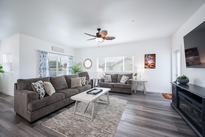 Rooftop Deck! Game Room! 11 Ppl! - Oceano, CA