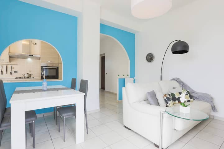 [Free Parking + Ztl] - 130mq + Wifi & Netflix - Lerici