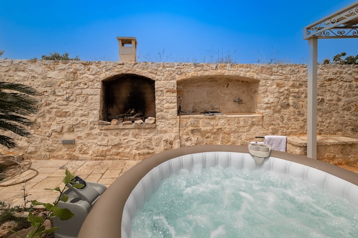 Trullo-suite • Solarium • Jacuzzi • Parking • 60m² - Castellana Grotte