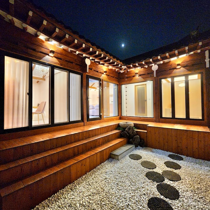 안동한옥 봄날애 (봄봄) - 선주원남동