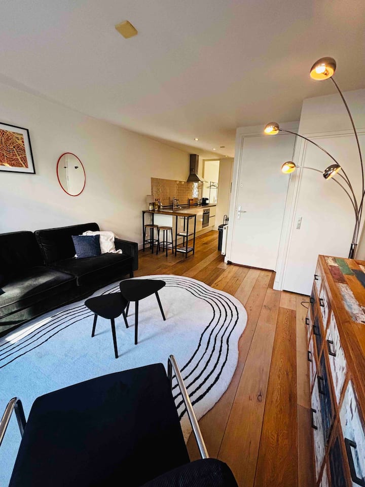 Cozy Apartment. Amazing Location. 
(+ Boat Trip?) - Amsterdam