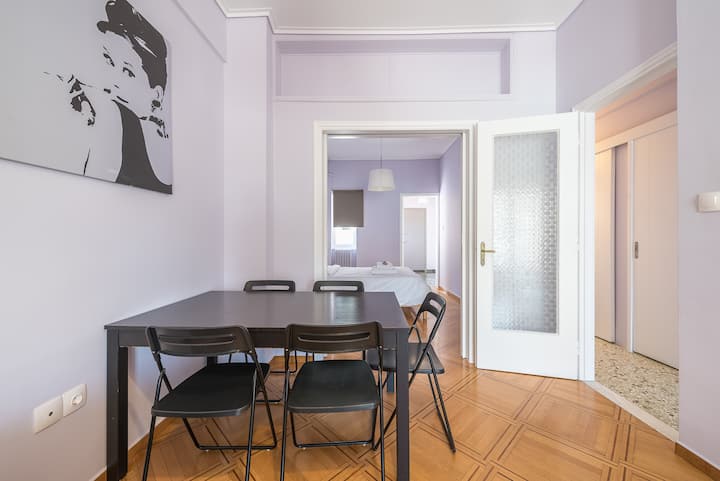 Nice Apartment In The Center - Athènes