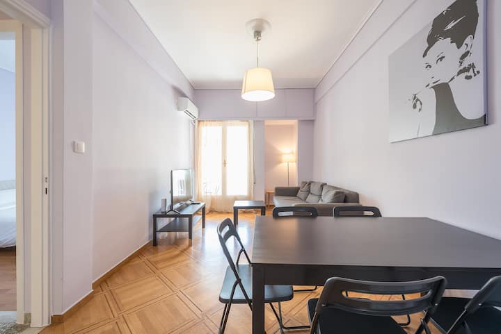 Nice Apartment In The Center - Athens