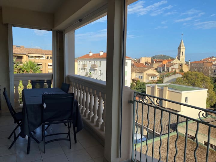 Location Vacances T3 Centre-ville à Sanary Sur Mer - Sanary-sur-Mer