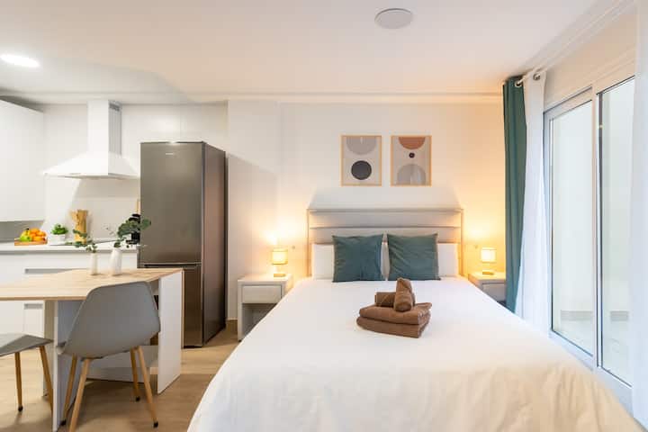 Central & Accessible Loft With Self Check-in - Alicante