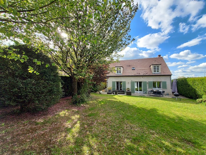 Charmante Villa Familiale, Nature à 2 Pas De Paris - Poissy