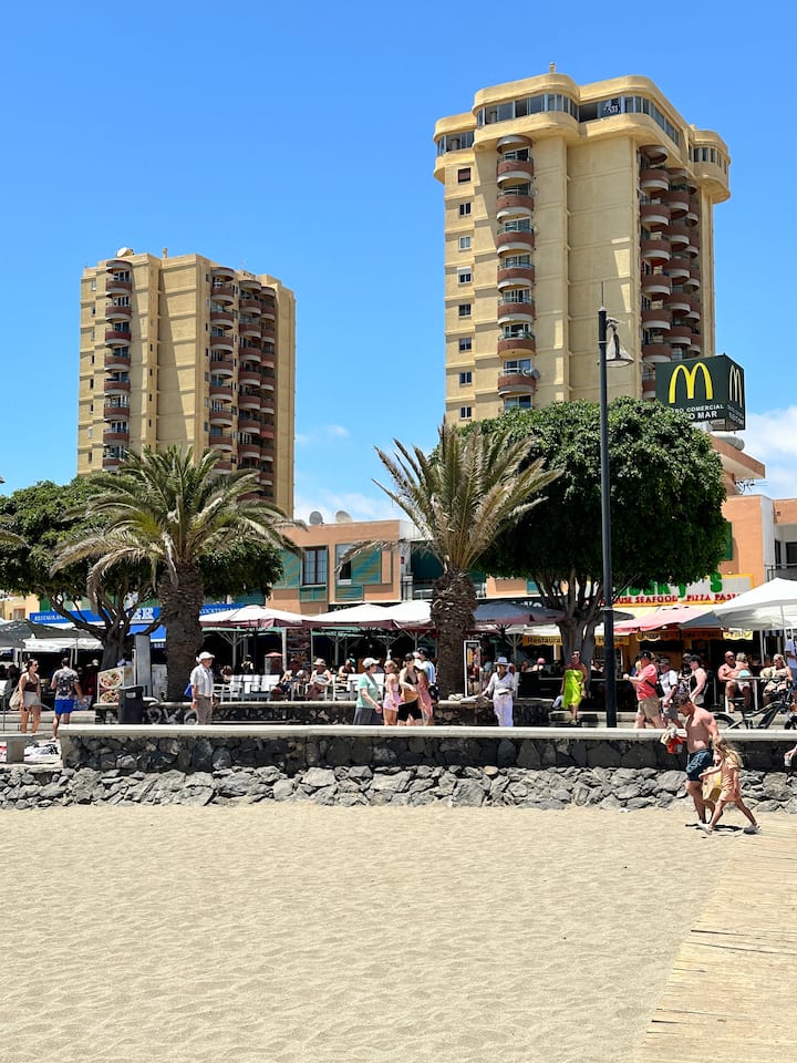 Apartamento Torres Del Sol En Playa Las Vistas. - Los Cristianos