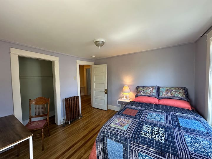 Room In The Falls Guest House (#Lavender) - Ithaca, NY