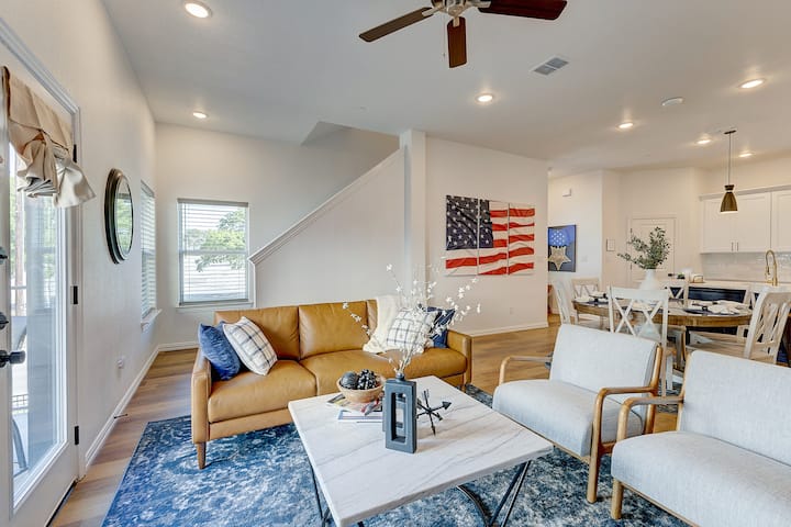 Steps Away
To Stadiums And Entertainment - Arlington, TX