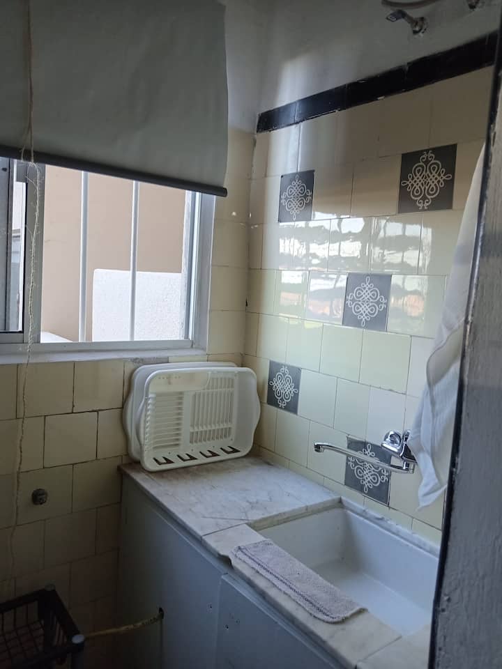 Apartamento Un Ambiente ,Coc. Definida, Balcon - Montevideo