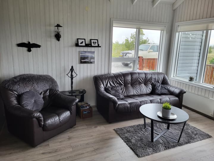 Thingvellir. Hot Tub/sauna. Beautiful Lake View. - Island
