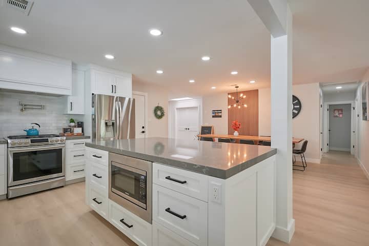 2 Ensuite Masters Modern3b/3b Knotts/disney/beach - Cerritos, CA