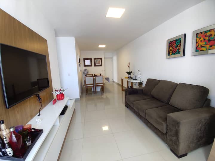 Apto De 3 Quartos,  2 Vagas De Garagem! - Guarapari