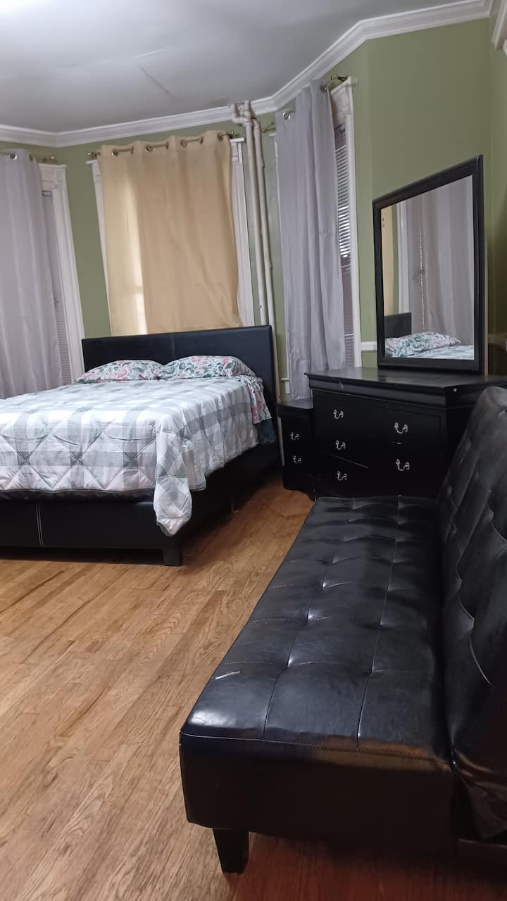 Clean And Spacious 1 Bedroom Apt - Yonkers, NY