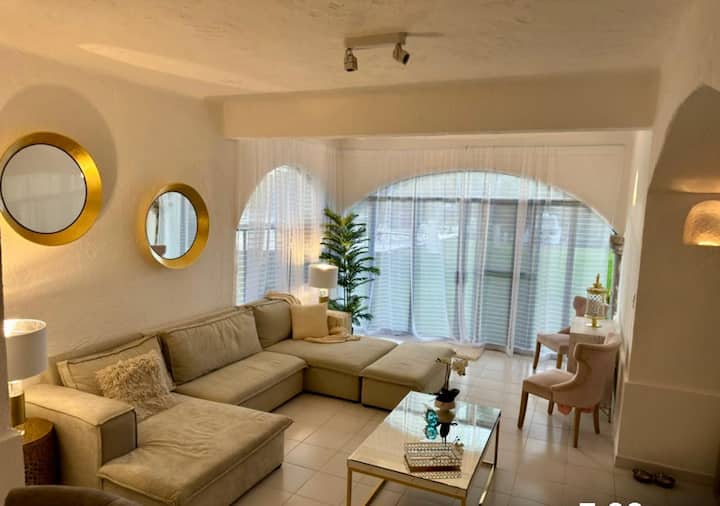 Casa Zona Hotelera Alberca Y Habitaciones Amplias - Cancún