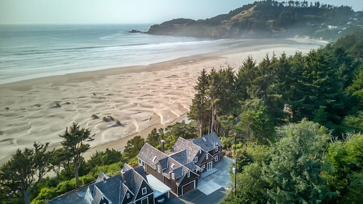 Mermaid Cove * Luxury Ocean Front * Beach Access - Newport, OR