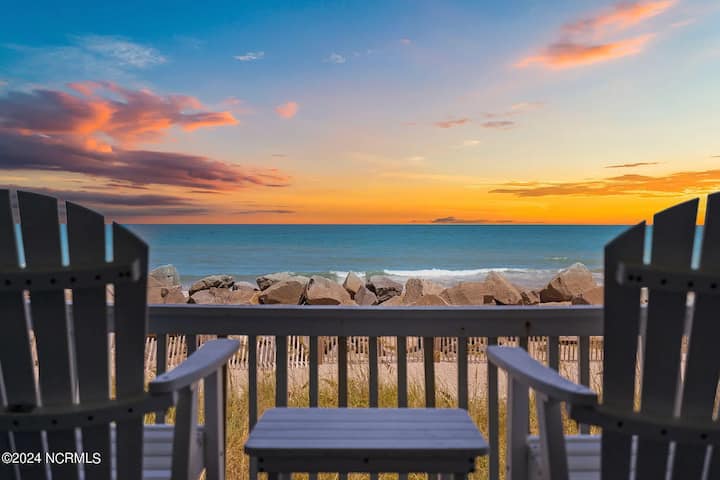 A Shore Oasis - Carolina Beach, NC