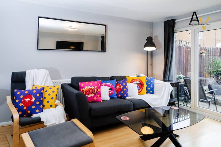Northampton House - Free Parking - Netflix - Wifi - Northampton