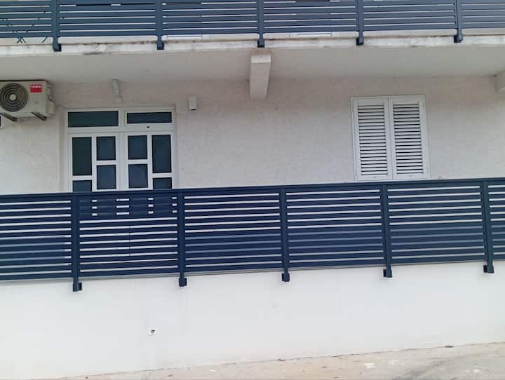 Apartments Vidovic -Leon - Trpanj