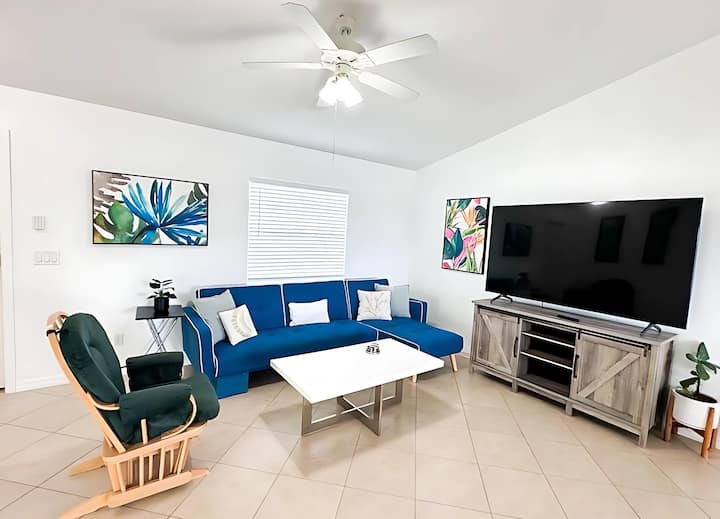 Villa W 3 Bedrooms For 7 Guests - Port Charlotte, FL