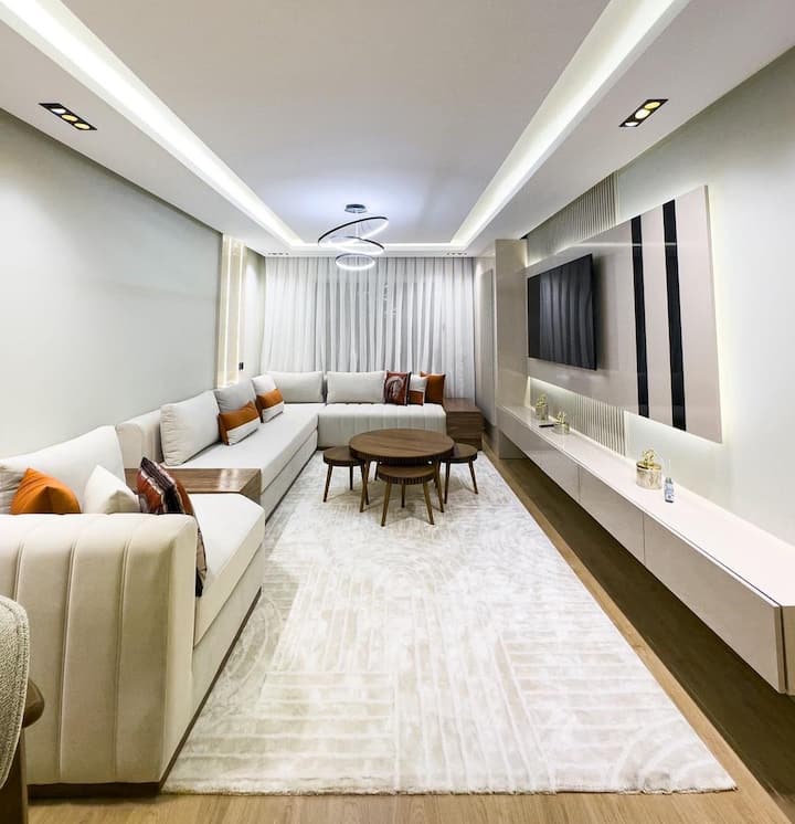 Original &Moderne Appartement Avec Parking - Tangier