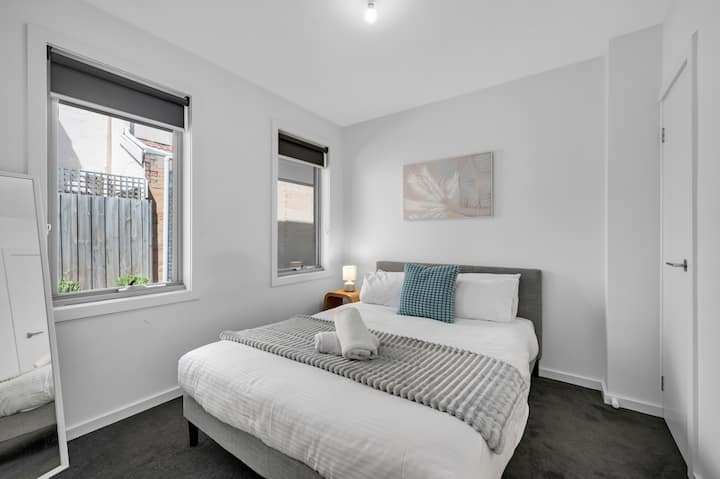 Hidden Gem 3br In Brunswick East - Brunswick