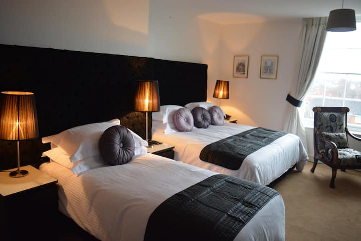 Room For 3 At The Georgian - 利物浦