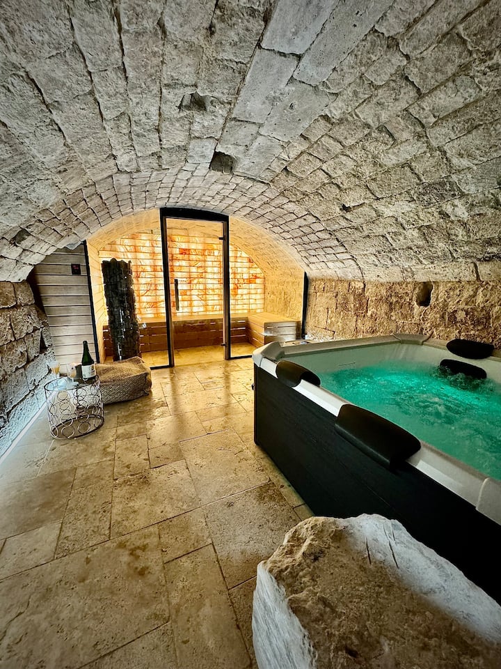 Le Spa Léon - Jacuzzi, Sauna Privé Et Parking - Rouen
