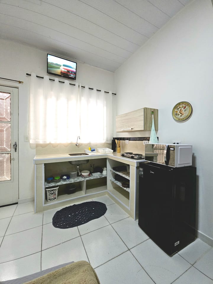 Kitnet 1 - Vila Adyanna/centro *Ler Todo O Anúncio - São José dos Campos