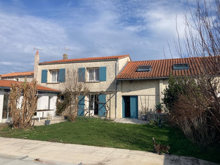 Maison Avec Piscine Loue Chambre - Île d'Oléron