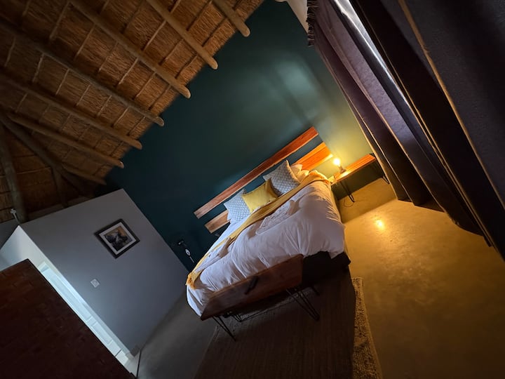 Mountain View Suite 7 - Oudtshoorn