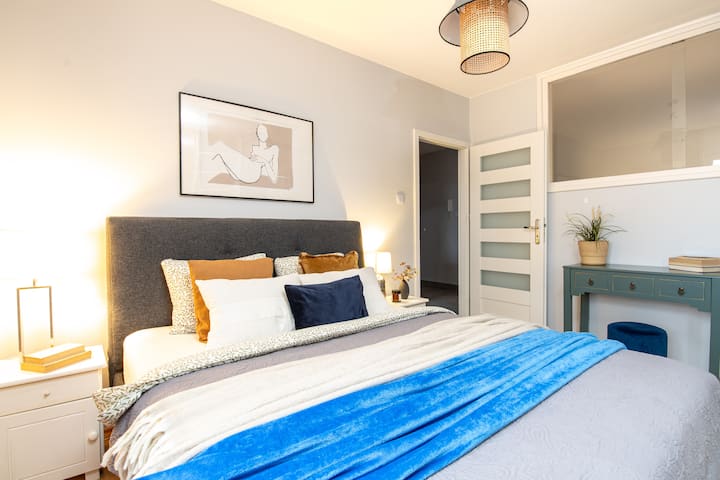 Near Old Town | Krzywe Koło 6 Superapart - Warsaw