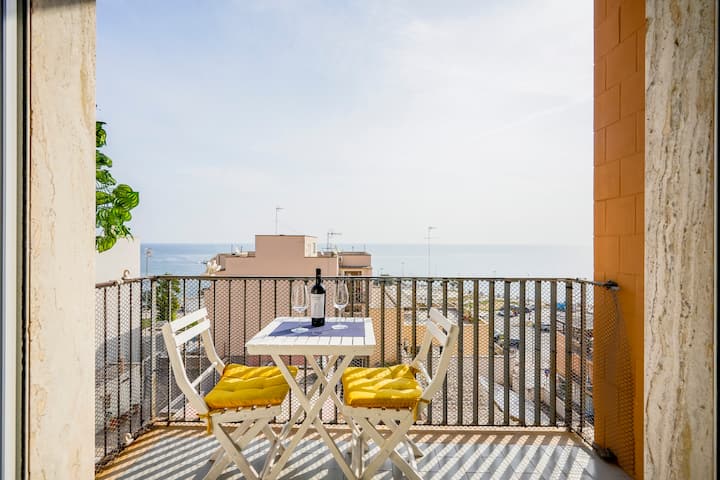 Mareluce Seaview Apartment - Monopoli