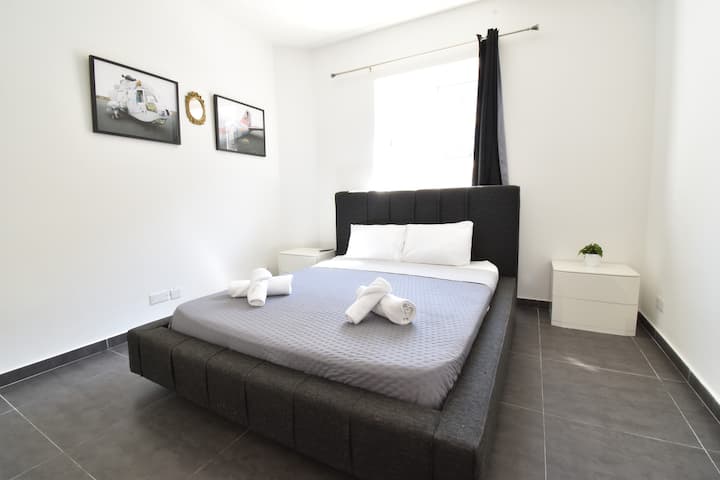Beautiful Private Room In Swieqi - Pembroke, Malta