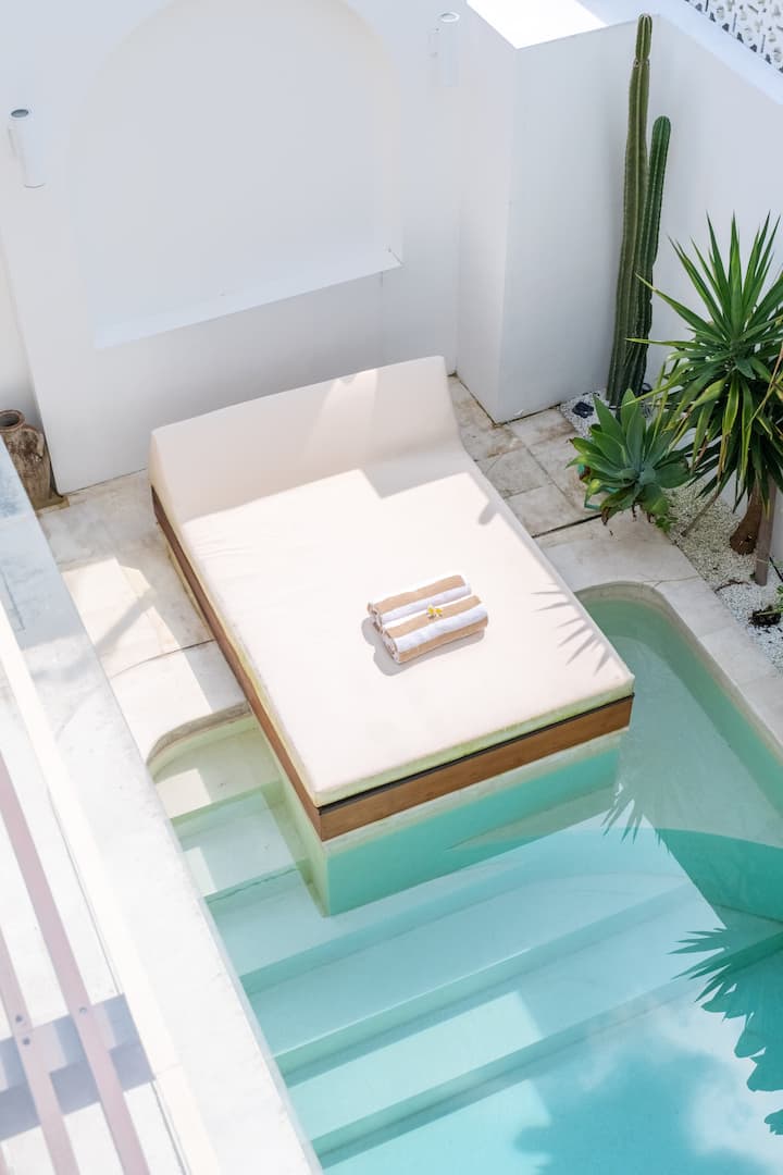 Modern Mediterranean Villa Close To Canggu - Canggu