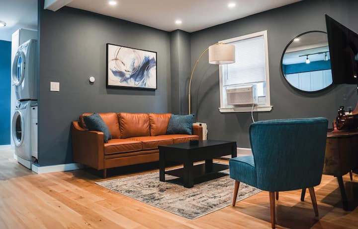 Nyc-themed Gem In Jersey City, Minutes To Midtown! - New York City