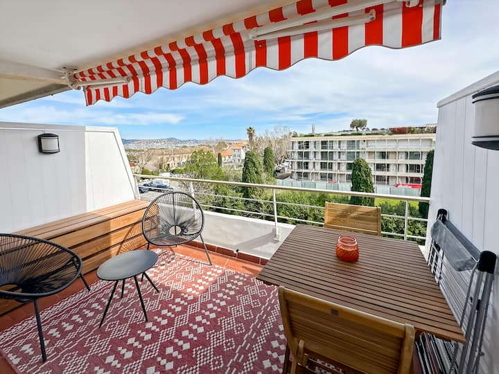 Studio Vue Mer Parking Gratuit - Saint-Tropez