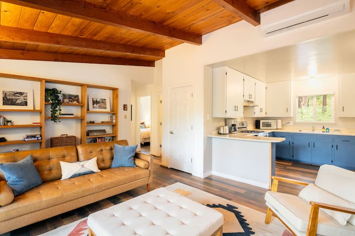 Cedar Crest Cabin | Cozy Stay Near Yosemite! - Fish Camp, CA