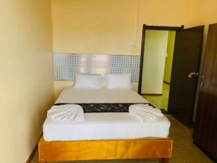 Standard Room
$135 - Fiji