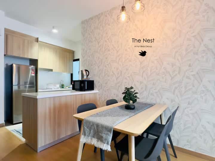 5- A2001 Aspen 2br |Maya Bay|poolview Netflix| - Banting