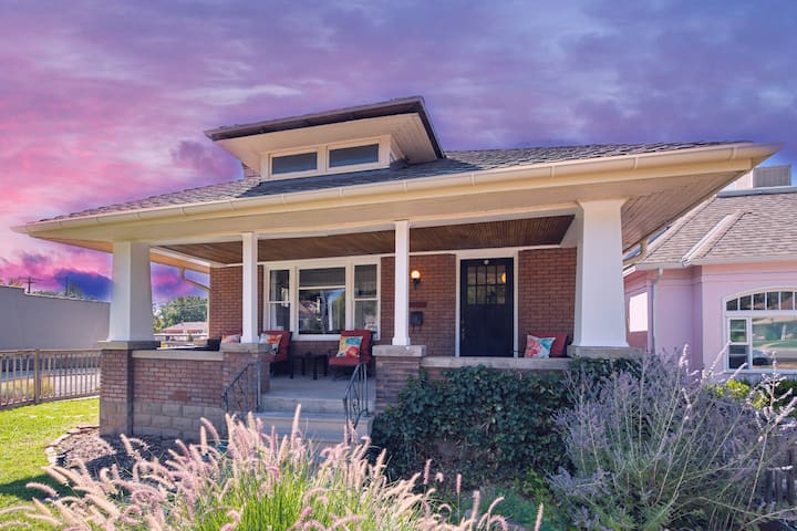 Great Location Near Mountains, Parks, & City Life! - Salt Lake City, UT
