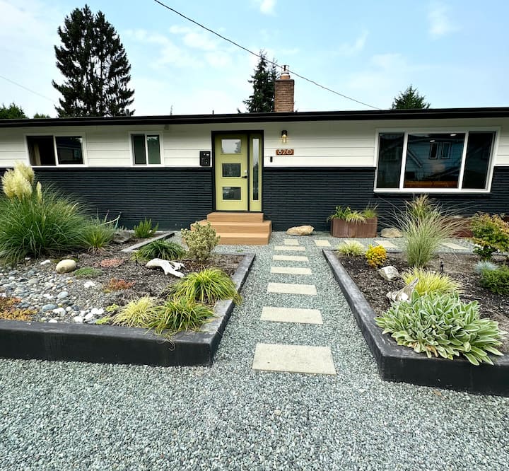 3 Bedrooms Snohomish House, Walk To Town - Monroe, WA