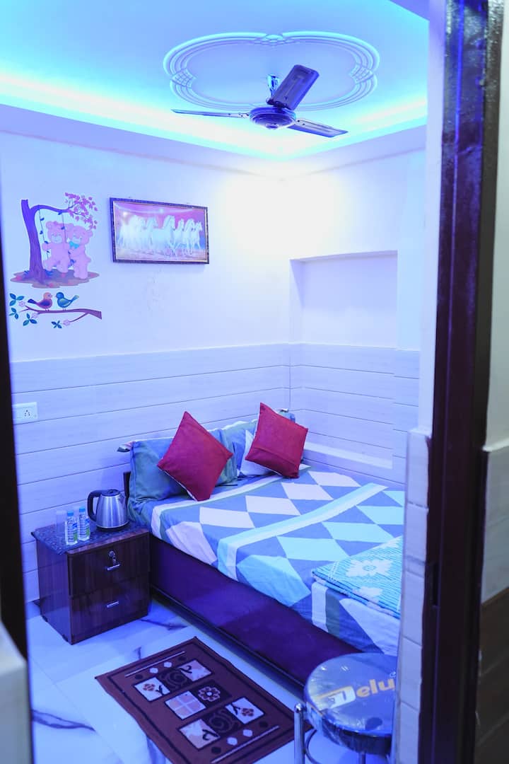 My Homestay Near To Taj Mahal - Agra