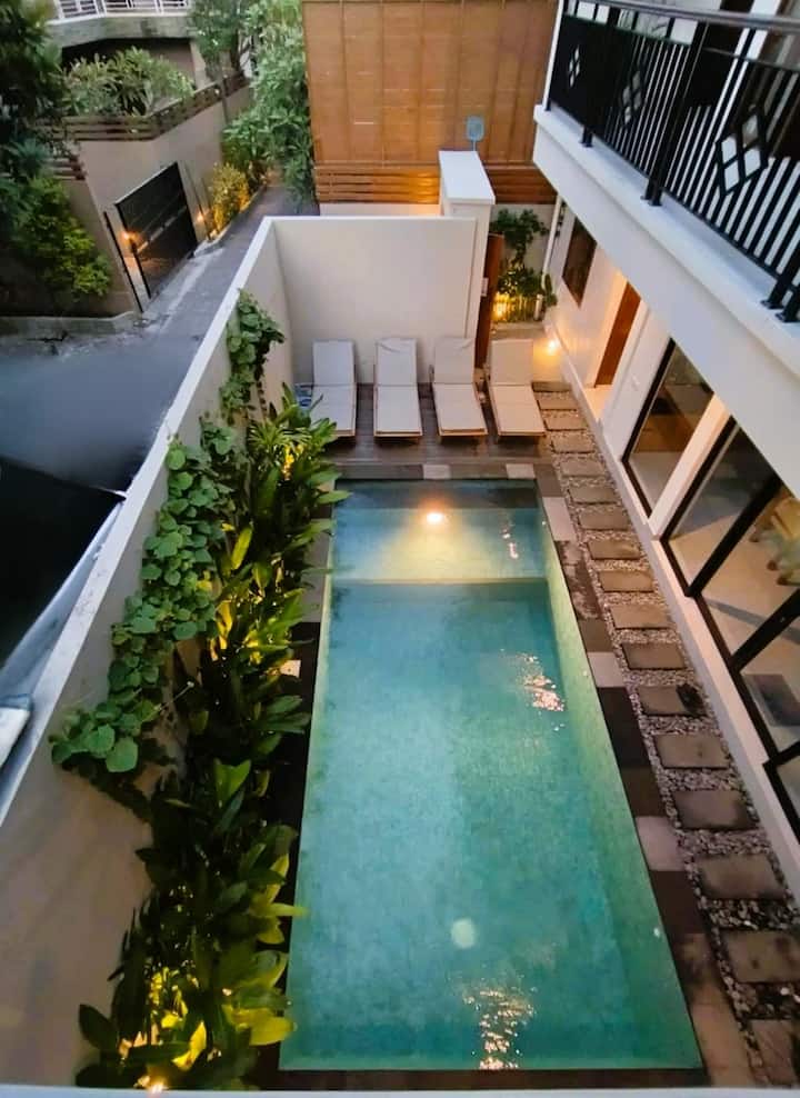 Legian - 5 Bedroom Villa - Nan - Kuta