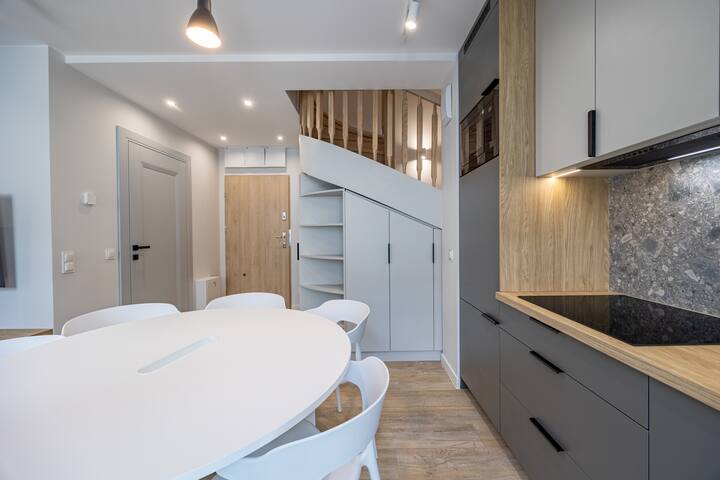 Luxury Space Four-room, Two Level Apartment - Misdroy