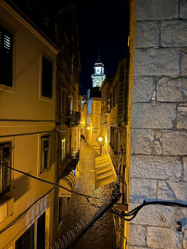 Charming Apartment In Split Center - Split